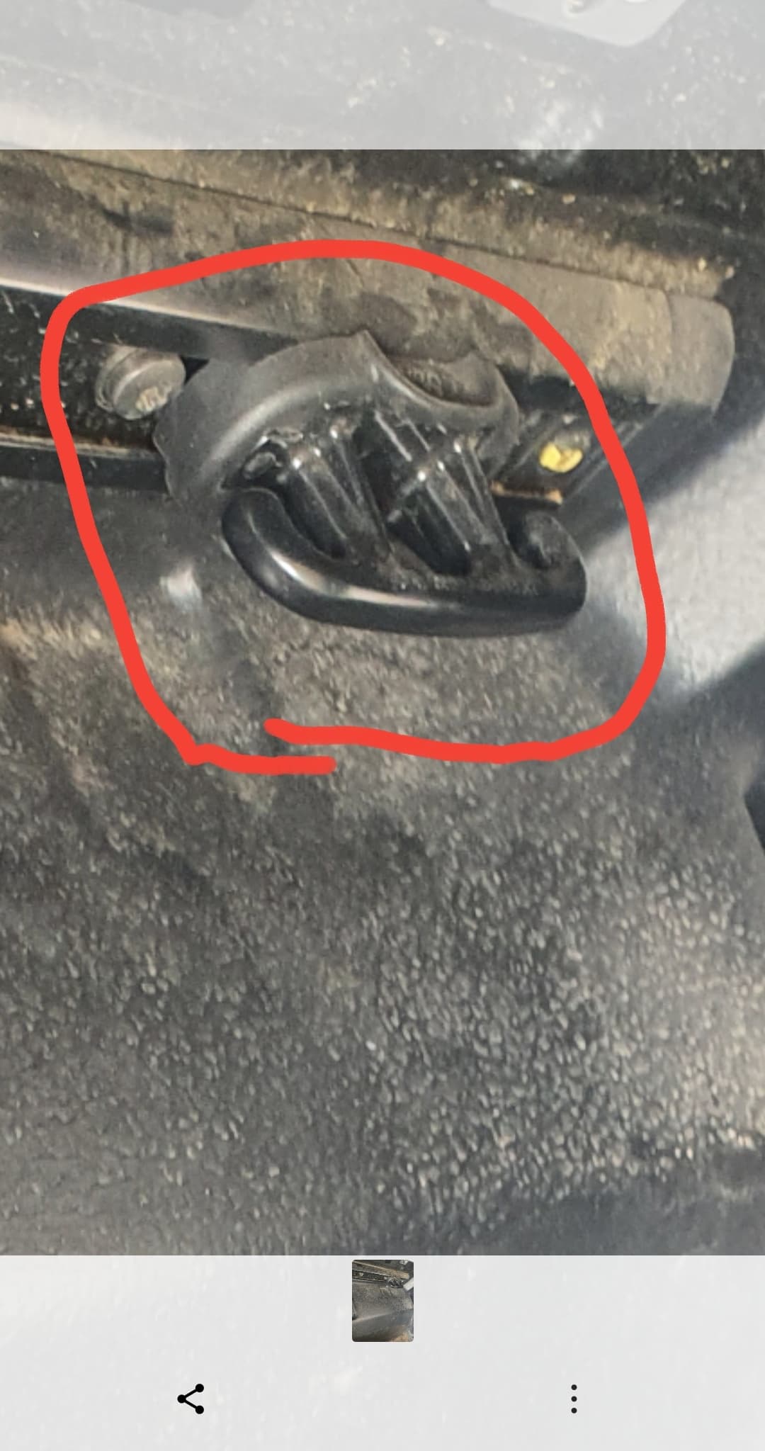 Où trouver les crochets des rails dans la benne? - Ford Ranger - Pickup ... Où trouver les crochets des rails dans la benne? - Ford Ranger - Pickup ...